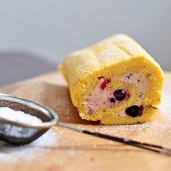 French Fridays with Dorie: Blueberry-blackcurrant mascapone roulade ...