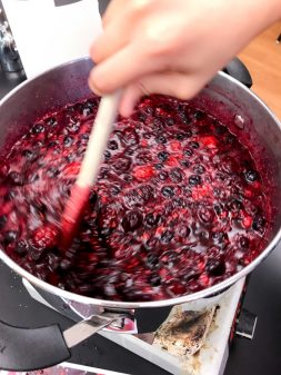 Les Petits Chefs make Amy Bronee’s triple berry jam | eat. live. travel ...
