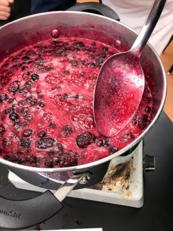 Les Petits Chefs make Amy Bronee’s triple berry jam | eat. live. travel ...