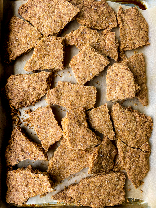 Pecan-Brown Sugar Crack-Ups | eat. live. travel. write.
