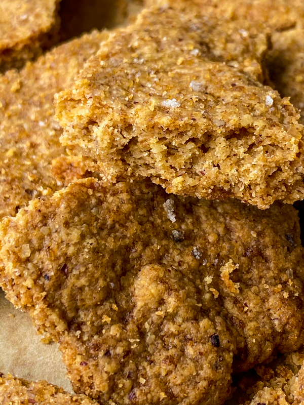 Pecan-Brown Sugar Crack-Ups | eat. live. travel. write.
